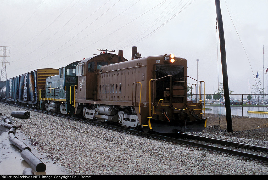 EJ&E 301, 314, EMD SW1200, work an eastbound transfer train